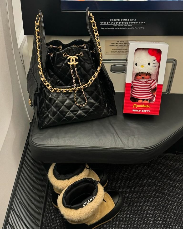 Chanel 25 Bag Reference Guide | FifthAvenueGirl.com